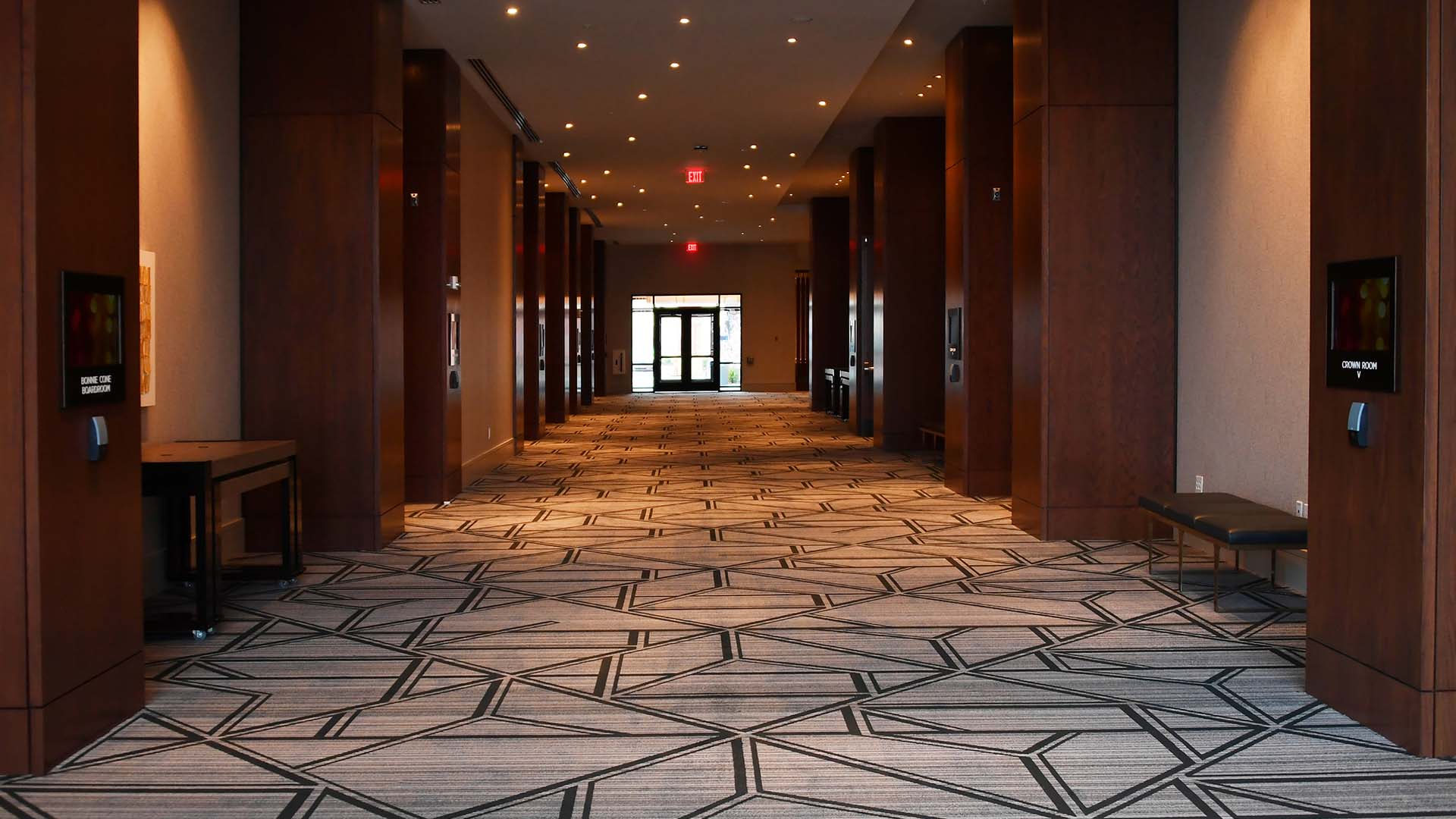 Marriott Hotel and Conference Center - Corridor - University Communications